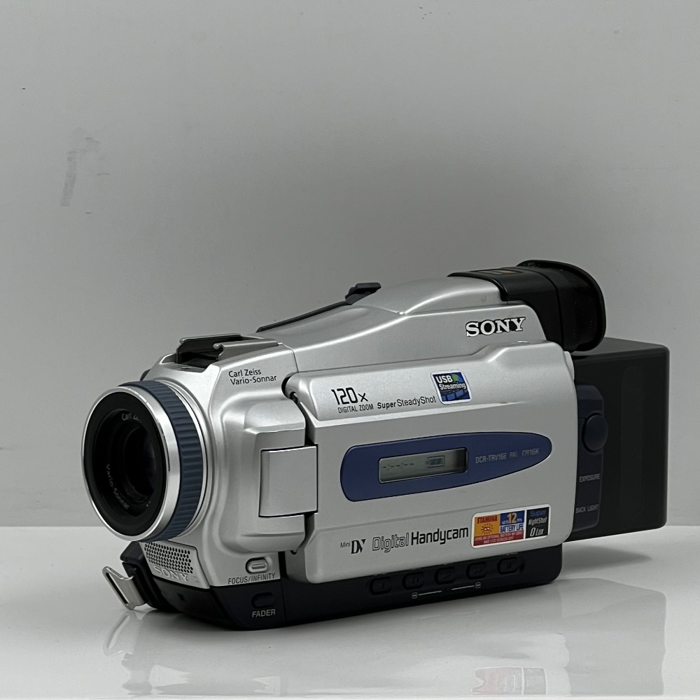 Pre-owned SONY HANDYCAM DCR-TRV16E CAMCORDER WITH CHARGER + REMOTE ...